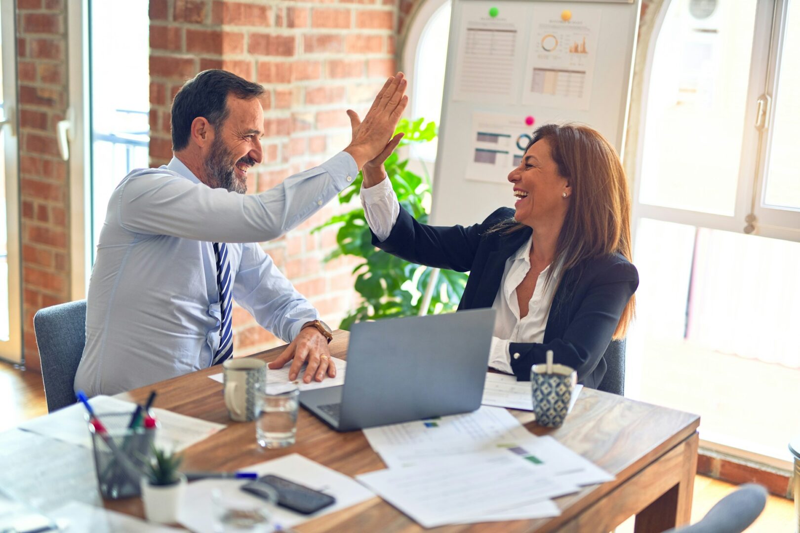 Boss vs. Leader: The True Difference in Leadership | Highly Effective ...